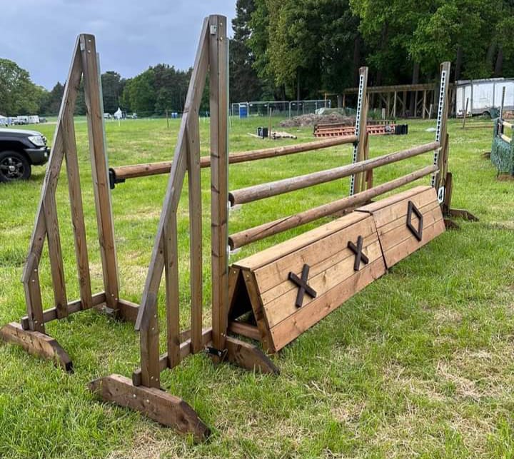Rustic Jump/Working Hunter Poles (CSJ) - Open Equine